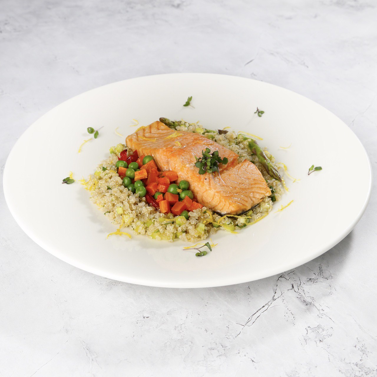 Salmon with Quinoa and Vegetables, 12 oz